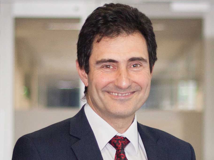 The real Professor Jonathan Shaw talks to AusDoc about his AI deepfake ...